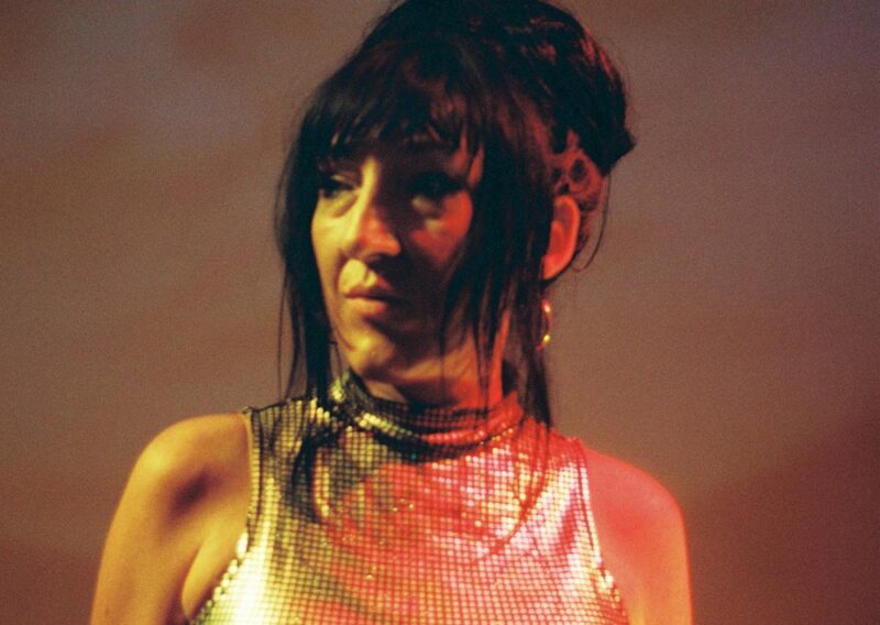 5 Minutes With… Emily Breeze - Songwriting Magazine